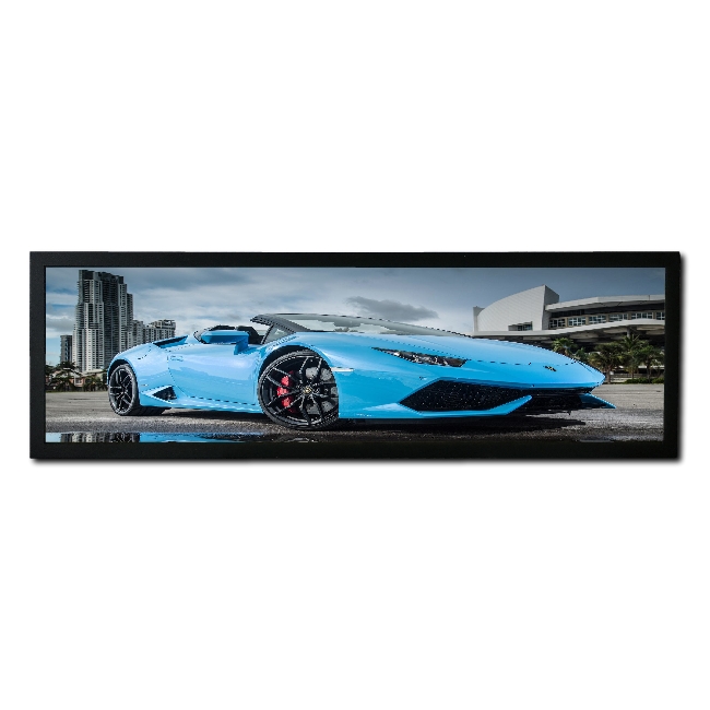High Definition Ultra Wide LCD Display Stretched for Metro